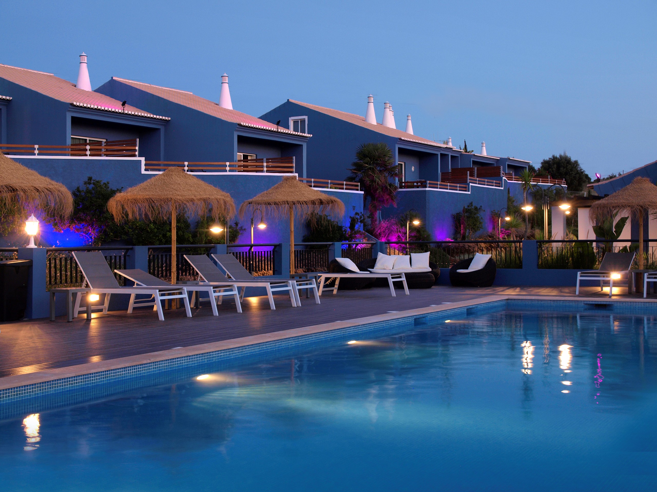 Marina 2 bdrm with pool and A/C (IP-1) in Lagos Marina, Lagos | Resort ...